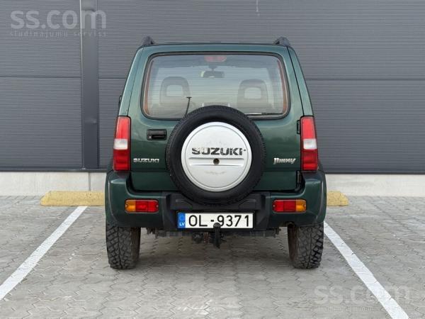 Zaļš Suzuki Jimny 2008 Rīga, ar dzinēja tilpumu 1.50 L un nobraukumu 199 tūkst. km par 4350 €, foto 7 vietnē AUTOMOTO.COM.LV