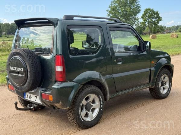 Zaļš Suzuki Jimny 2009 Balvi, ar dzinēja tilpumu 1.50 L un nobraukumu 202 tūkst. km par 9400 €, foto 5 vietnē AUTOMOTO.COM.LV