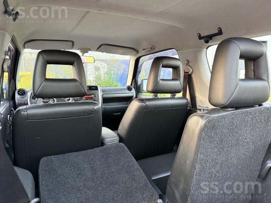 Zaļš Suzuki Jimny 2009 Rīga, ar dzinēja tilpumu 1.50 L un nobraukumu 202 tūkst. km par 8900 €, foto 18 vietnē AUTOMOTO.COM.LV
