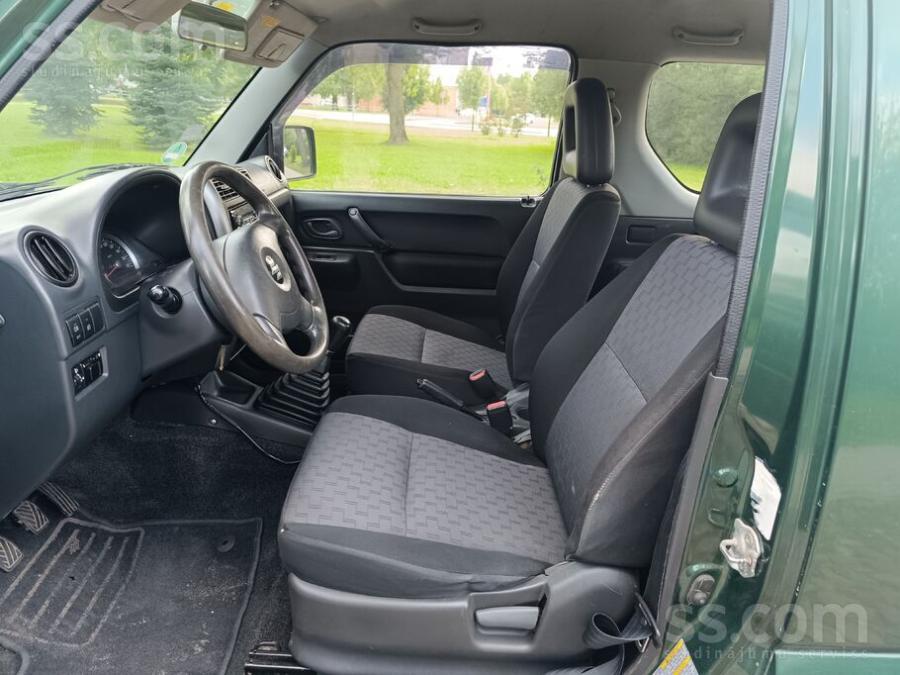 Zaļš Suzuki Jimny 2010 Jelgava, ar dzinēja tilpumu 1.50 L un nobraukumu 0 tūkst. km par 5490 €, foto 9 vietnē AUTOMOTO.COM.LV