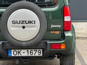 Zaļš Suzuki Jimny 2010 Rīga, ar dzinēja tilpumu 1.30 L un nobraukumu 233 tūkst. km par 7400 €, foto 12 vietnē AUTOMOTO.COM.LV
