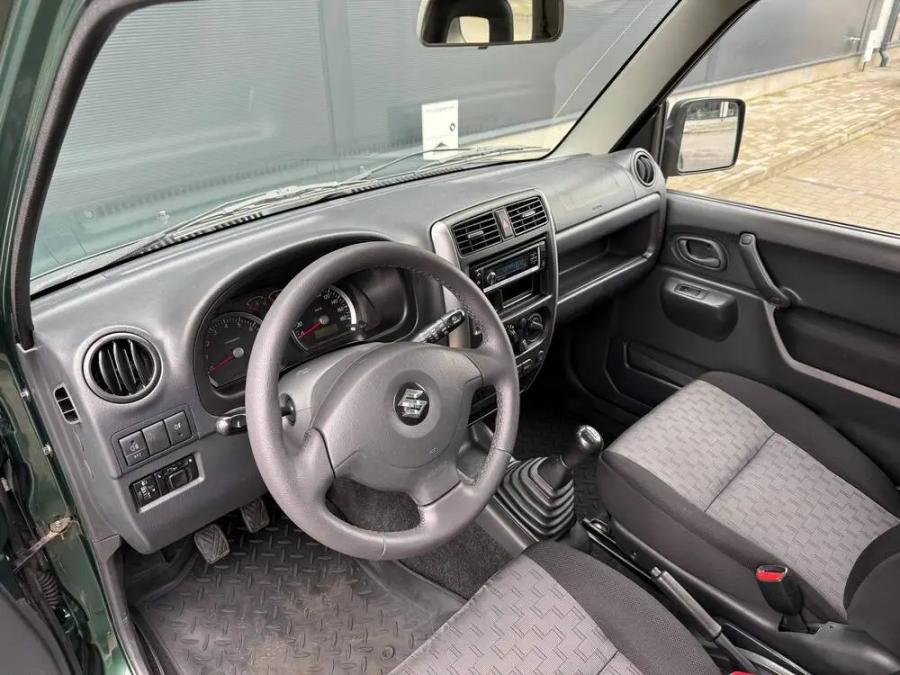 Zaļš Suzuki Jimny 2010 Rīga, ar dzinēja tilpumu 1.30 L un nobraukumu 233 tūkst. km par 7400 €, foto 19 vietnē AUTOMOTO.COM.LV