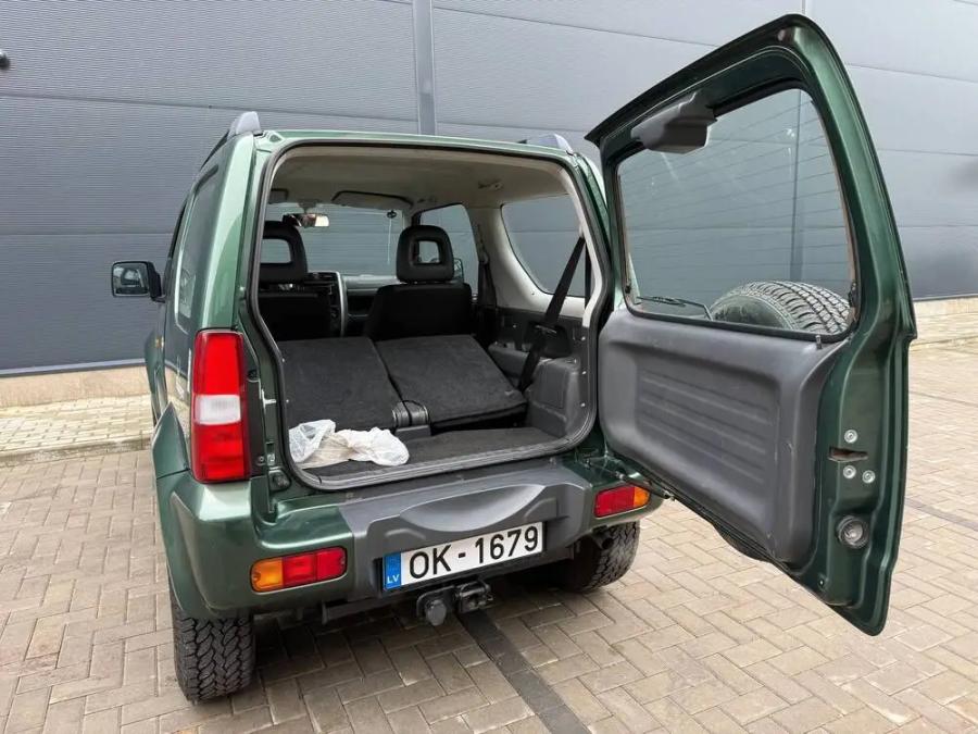 Zaļš Suzuki Jimny 2010 Rīga, ar dzinēja tilpumu 1.30 L un nobraukumu 233 tūkst. km par 7400 €, foto 30 vietnē AUTOMOTO.COM.LV