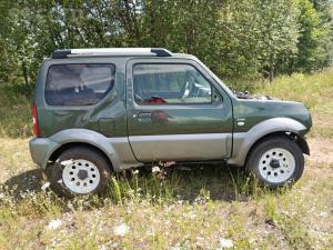 Green Suzuki Jimny 2017 in Madona, with an engine capacity of 1.30 L and mileage of 135 thousand km for 4500 €, photo 8 on AUTOMOTO.COM.LV