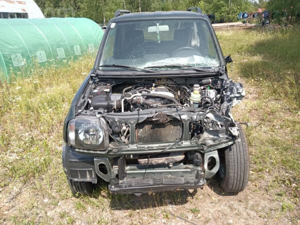 Zaļš Suzuki Jimny 2017 Madona, ar dzinēja tilpumu 1.30 L un nobraukumu 135 tūkst. km par 4500 €, foto 3 vietnē AUTOMOTO.COM.LV