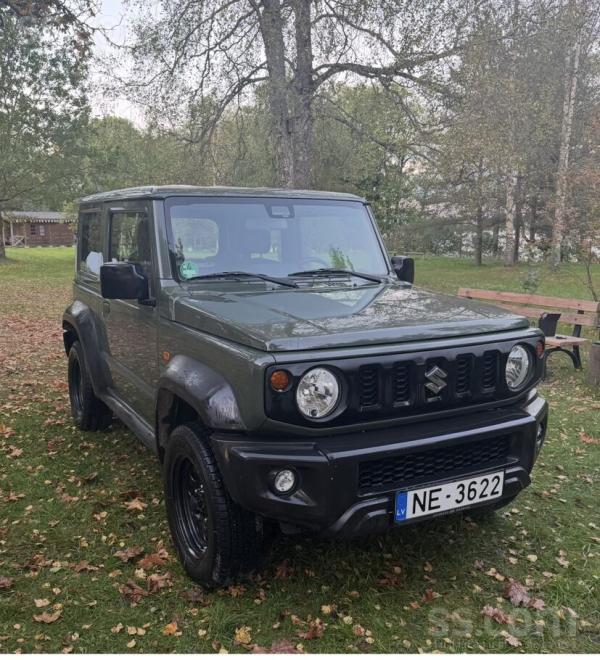 Green Suzuki Jimny 2021 in Rezekne, with an engine capacity of 1.40 L and mileage of 62 thousand km for 25100 €, photo 3 on AUTOMOTO.COM.LV