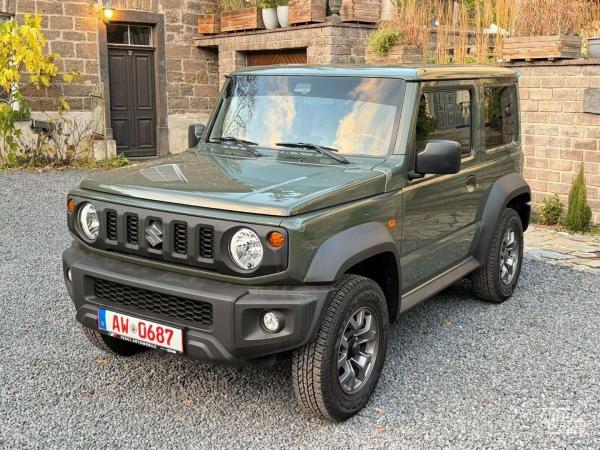 Green Suzuki Jimny 2023 in Kaunas, with an engine capacity of 1.50 L and mileage of 37 thousand km for 32546 €, photo 1 on AUTOMOTO.COM.LV