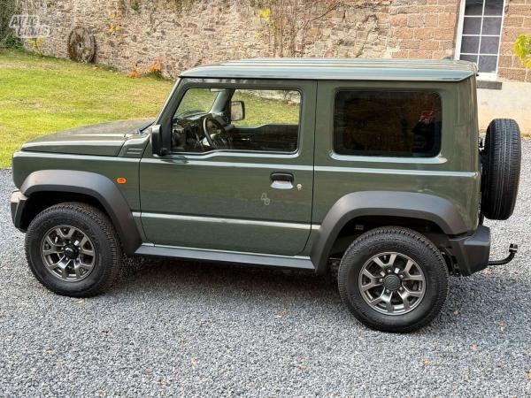 Green Suzuki Jimny 2023 in Kaunas, with an engine capacity of 1.50 L and mileage of 37 thousand km for 32546 €, photo 4 on AUTOMOTO.COM.LV