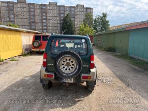 Zaļš Suzuki Jimny 2003 Tallina, ar dzinēja tilpumu 1.30 L un nobraukumu 186 tūkst. km par 1900 €, foto 6 vietnē AUTOMOTO.COM.LV