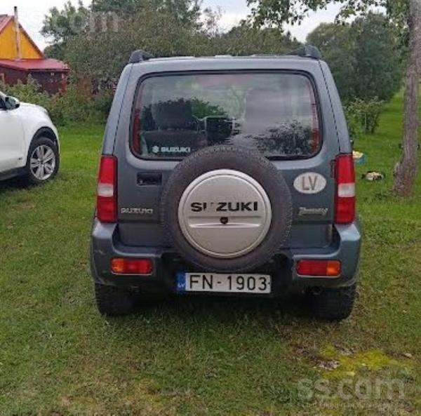 Grey Suzuki Jimny 2005 in Liepaja, with an engine capacity of 1.40 L and mileage of 188 thousand km for 2650 €, photo 4 on AUTOMOTO.COM.LV