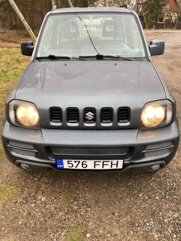 Grey Suzuki Jimny 2006 in Tallinn, with an engine capacity of 1.30 L and mileage of 159 thousand km for 6990 €, photo 5 on AUTOMOTO.COM.LV