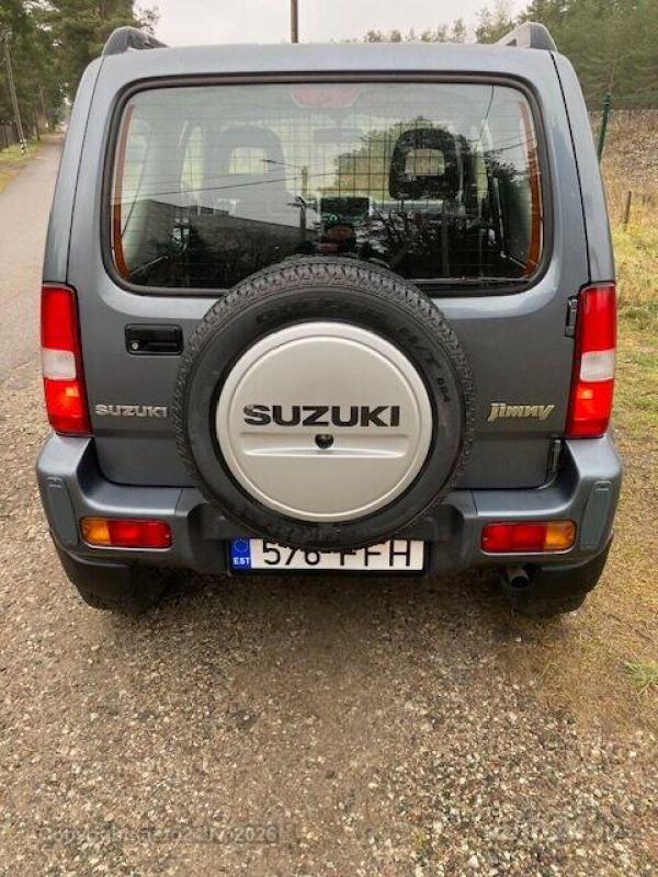 Grey Suzuki Jimny 2006 in Tallinn, with an engine capacity of 1.30 L and mileage of 159 thousand km for 6990 €, photo 6 on AUTOMOTO.COM.LV