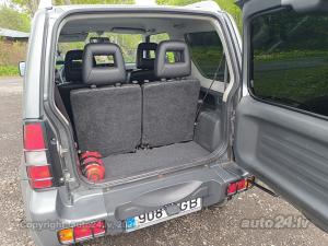 Grey Suzuki Jimny 2006 in Tallinn, with an engine capacity of 1.30 L and mileage of 174 thousand km for 6500 €, photo 17 on AUTOMOTO.COM.LV