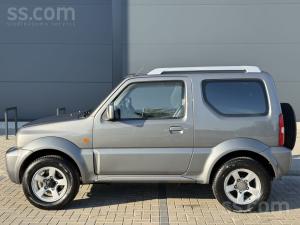 Grey Suzuki Jimny 2006 in Riga, with an engine capacity of 1.30 L and mileage of 146 thousand km for 9400 €, photo 7 on AUTOMOTO.COM.LV