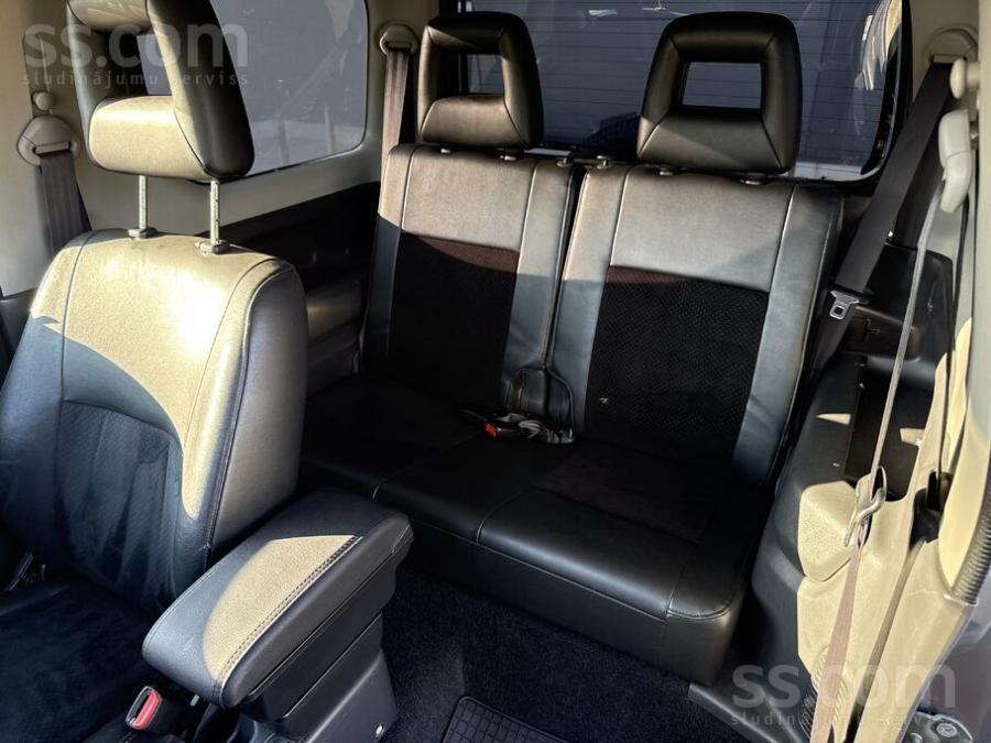 Grey Suzuki Jimny 2006 in Riga, with an engine capacity of 1.30 L and mileage of 146 thousand km for 9400 €, photo 17 on AUTOMOTO.COM.LV