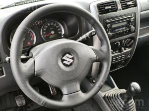 Pelēks Suzuki Jimny 2008 Rīga, ar dzinēja tilpumu 1.30 L un nobraukumu 246 tūkst. km par 4300 €, foto 9 vietnē AUTOMOTO.COM.LV