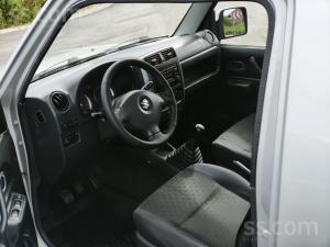 Pelēks Suzuki Jimny 2008 Rīga, ar dzinēja tilpumu 1.30 L un nobraukumu 246 tūkst. km par 4300 €, foto 10 vietnē AUTOMOTO.COM.LV