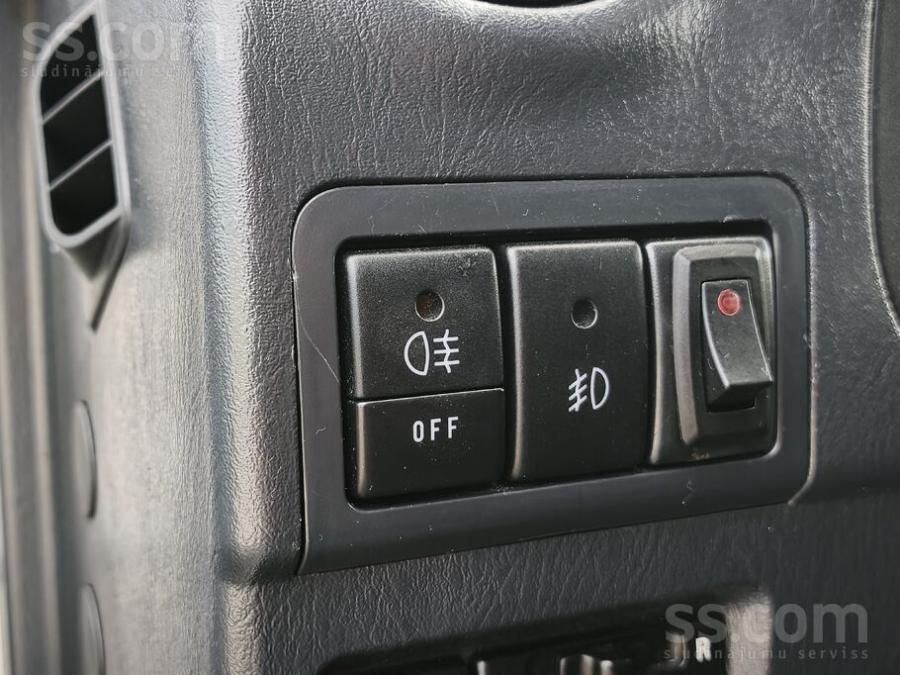 Pelēks Suzuki Jimny 2008 Rīga, ar dzinēja tilpumu 1.30 L un nobraukumu 246 tūkst. km par 4300 €, foto 13 vietnē AUTOMOTO.COM.LV