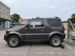 Grey Suzuki Jimny 2009 in Vilnius, with an engine capacity of 1.33 L and mileage of 162 thousand km for 5500 €, photo  on AUTOMOTO.COM.LV