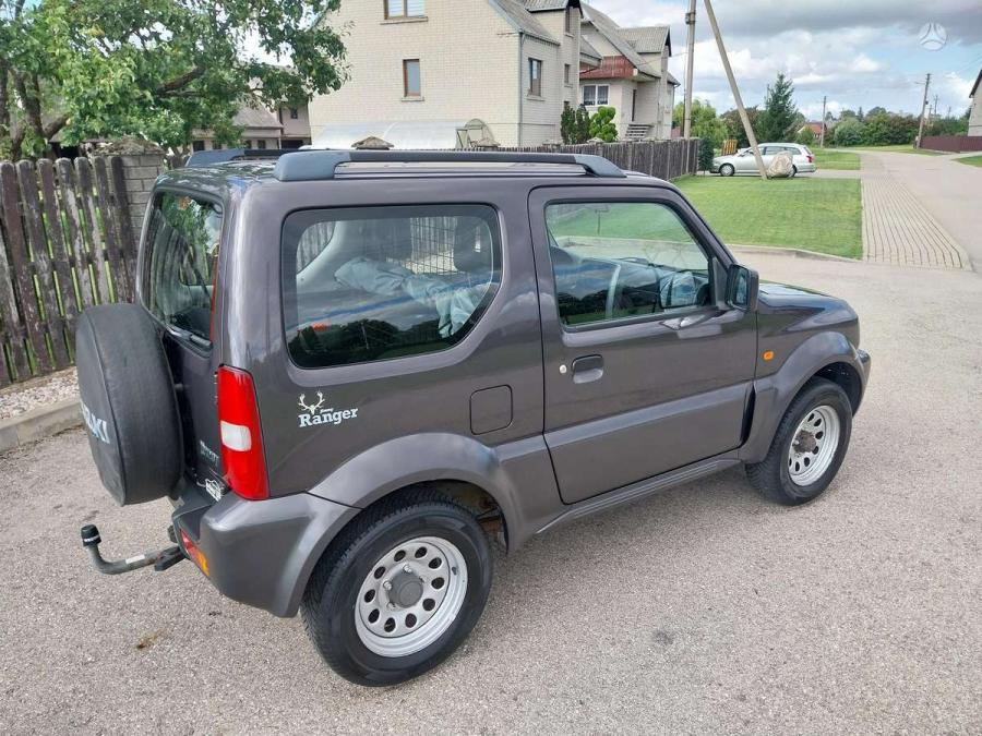 Pelēks Suzuki Jimny 2012 Marijampole, ar dzinēja tilpumu 1.33 L un nobraukumu 97 tūkst. km par 6900 €, foto 9 vietnē AUTOMOTO.COM.LV