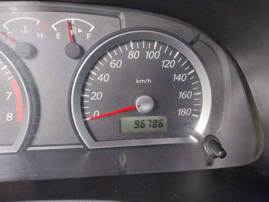 Pelēks Suzuki Jimny 2012 Marijampole, ar dzinēja tilpumu 1.33 L un nobraukumu 97 tūkst. km par 6900 €, foto 14 vietnē AUTOMOTO.COM.LV