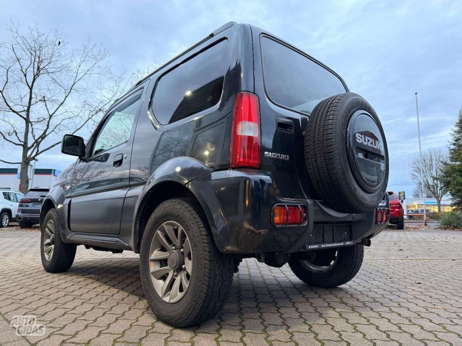 Pelēks Suzuki Jimny 2018 Kauņa, ar dzinēja tilpumu 1.30 L un nobraukumu 54 tūkst. km par 22349 €, foto 13 vietnē AUTOMOTO.COM.LV