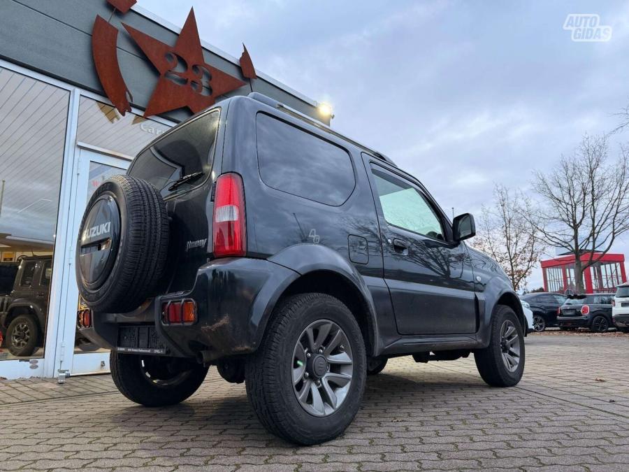 Pelēks Suzuki Jimny 2018 Kauņa, ar dzinēja tilpumu 1.30 L un nobraukumu 54 tūkst. km par 22349 €, foto 15 vietnē AUTOMOTO.COM.LV