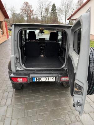 Grey Suzuki Jimny 2022 in Riga, with an engine capacity of 1.50 L and mileage of 29 thousand km for 26000 €, photo 7 on AUTOMOTO.COM.LV