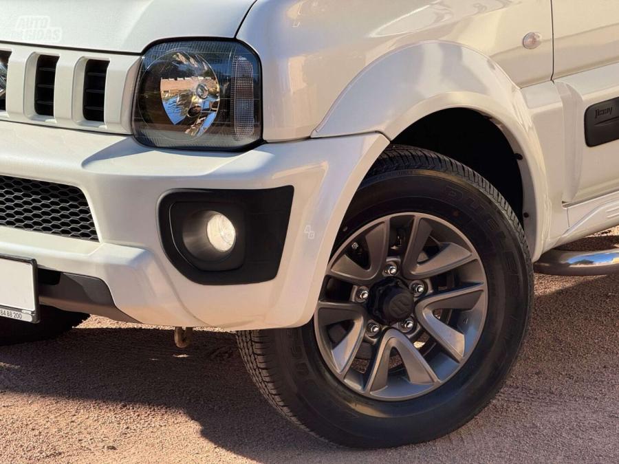 Balts Suzuki Jimny 2018 Kauņa, ar dzinēja tilpumu 1.30 L un nobraukumu 66 tūkst. km par 22399 €, foto 9 vietnē AUTOMOTO.COM.LV