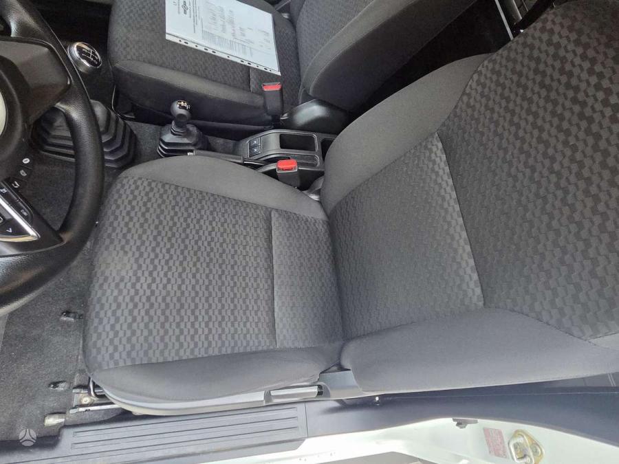 Balts Suzuki Jimny 2023 Kauņa, ar dzinēja tilpumu 1.46 L un nobraukumu 100 tūkst. km par 30499 €, foto 11 vietnē AUTOMOTO.COM.LV