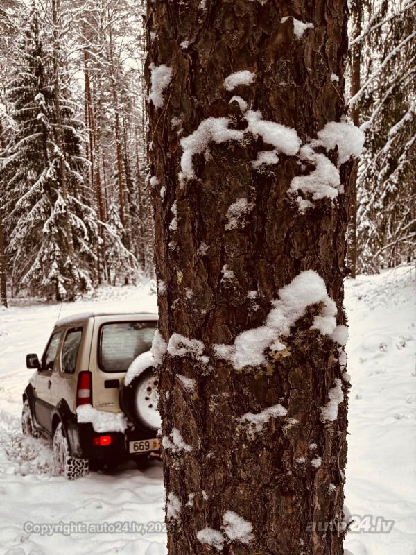 Желтый Сузуки Джимни 1998 в Тарту, объемом двигателя 1.30 л и пробегом 0 тыс. км за 4000 €, фото 5 на AUTOMOTO.COM.LV