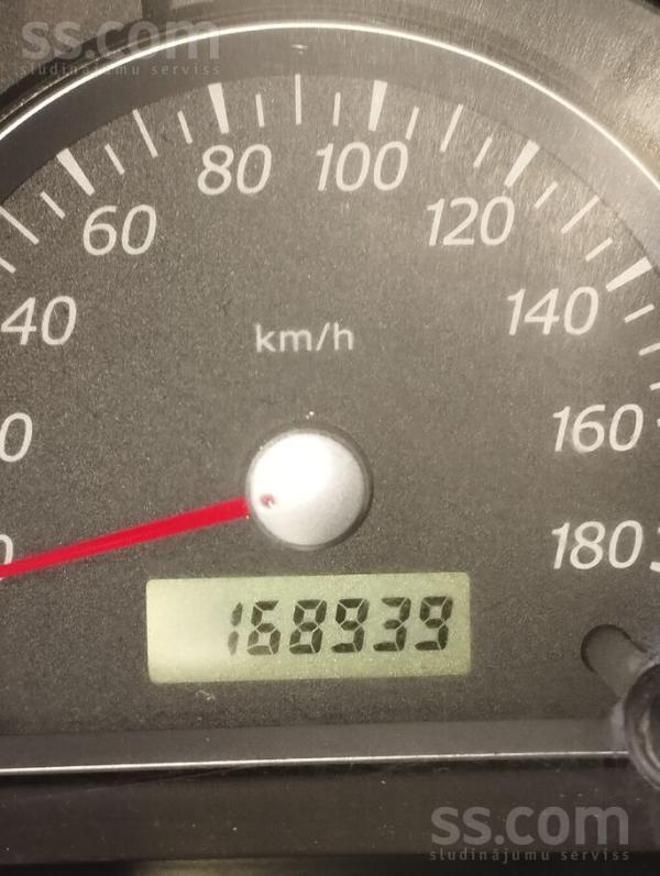 Dzeltens Suzuki Jimny 2007 Daugavpils, ar dzinēja tilpumu 1.30 L un nobraukumu 169 tūkst. km par 5000 €, foto 6 vietnē AUTOMOTO.COM.LV