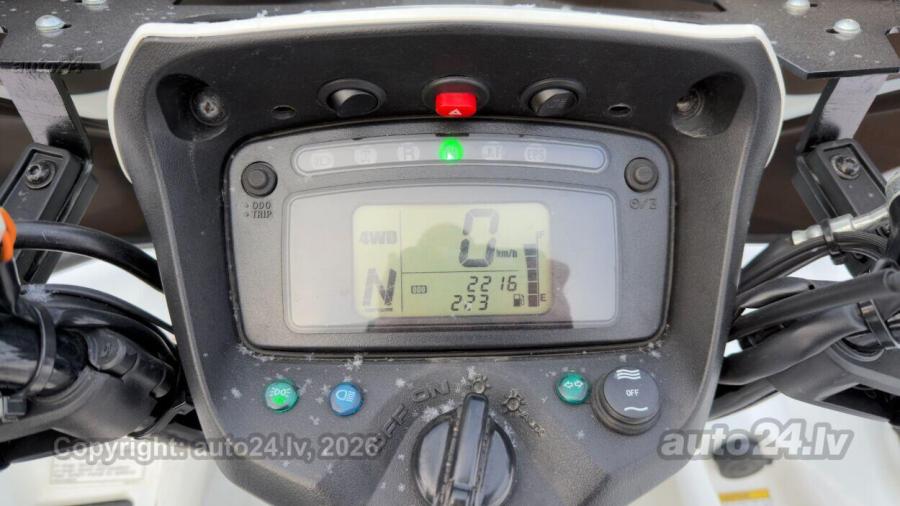 Balts Suzuki King Quad 2010 Tallina, ar dzinēja tilpumu 0.75 L un nobraukumu 2 tūkst. km par 8500 €, foto 5 vietnē AUTOMOTO.COM.LV
