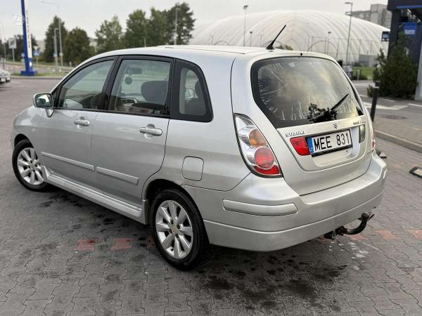 Grey Suzuki Liana 2007 in Vilnius, with an engine capacity of 1.59 L and mileage of 220 thousand km for 1350 €, photo 4 on AUTOMOTO.COM.LV