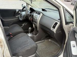 Grey Suzuki Liana 2007 in Vilnius, with an engine capacity of 1.59 L and mileage of 220 thousand km for 1350 €, photo 11 on AUTOMOTO.COM.LV