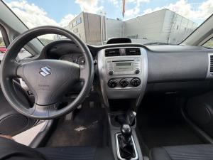 Grey Suzuki Liana 2005 in Vilnius, with an engine capacity of 1.40 L and mileage of 299 thousand km for 900 €, photo 13 on AUTOMOTO.COM.LV