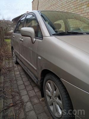 Suzuki Liana 2005 in Riga, with an engine capacity of 1.60 L and mileage of 201 thousand km for 1500 €, photo 6 on AUTOMOTO.COM.LV