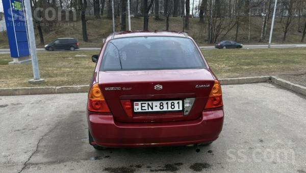 Красный Сузуки Лиана 2003 в Рига, объемом двигателя 1.60 л и пробегом 83 тыс. км за 650 €, фото 2 на AUTOMOTO.COM.LV