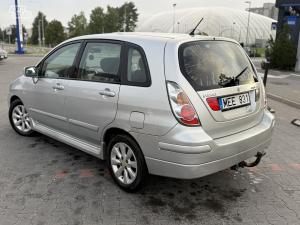 Suzuki Liana 2007 Viļņa, ar dzinēja tilpumu 1.60 L un nobraukumu 220 tūkst. km par 1350 €, foto 4 vietnē AUTOMOTO.COM.LV