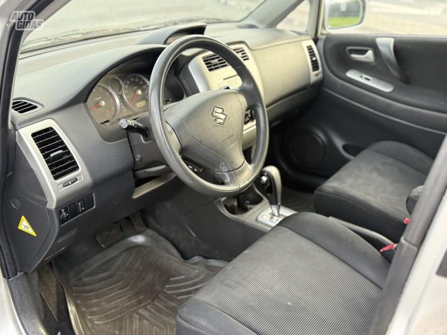 Suzuki Liana 2007 Viļņa, ar dzinēja tilpumu 1.60 L un nobraukumu 220 tūkst. km par 1350 €, foto 9 vietnē AUTOMOTO.COM.LV