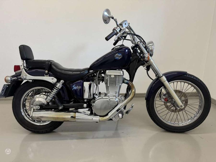 Suzuki LS 1992 in Vilnius, with an engine capacity of 0.65 L and mileage of 15 thousand km for 800 €, photo 1 on AUTOMOTO.COM.LV