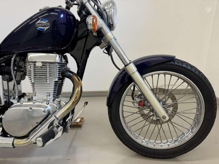 Suzuki LS 1992 in Vilnius, with an engine capacity of 0.65 L and mileage of 15 thousand km for 800 €, photo 3 on AUTOMOTO.COM.LV