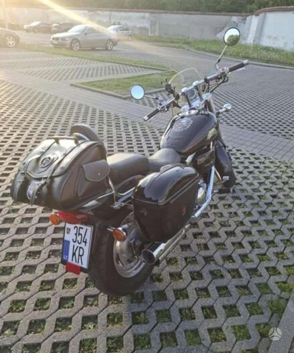 Black Suzuki Marauder 1997 in Kaunas, with an engine capacity of 0.80 L and mileage of 33 thousand km for 2550 €, photo 4 on AUTOMOTO.COM.LV