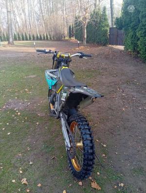 Suzuki RM 2004 in Vilkaviskis, with an engine capacity of 0.25 L and mileage of 10 thousand km for 2150 €, photo 8 on AUTOMOTO.COM.LV