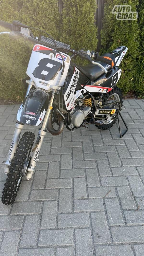 Suzuki RM 2007 in Kaunas, with an engine capacity of 0.00 L and mileage of 0 thousand km for 1500 €, photo 3 on AUTOMOTO.COM.LV