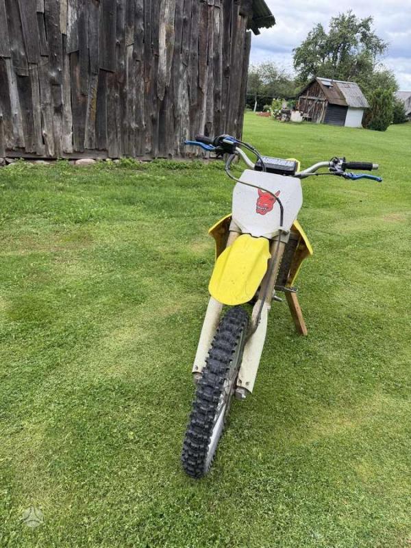 Suzuki RMZ 2006 Varėna, ar dzinēja tilpumu 0.45 L un nobraukumu 0 tūkst. km par 2200 €, foto 3 vietnē AUTOMOTO.COM.LV