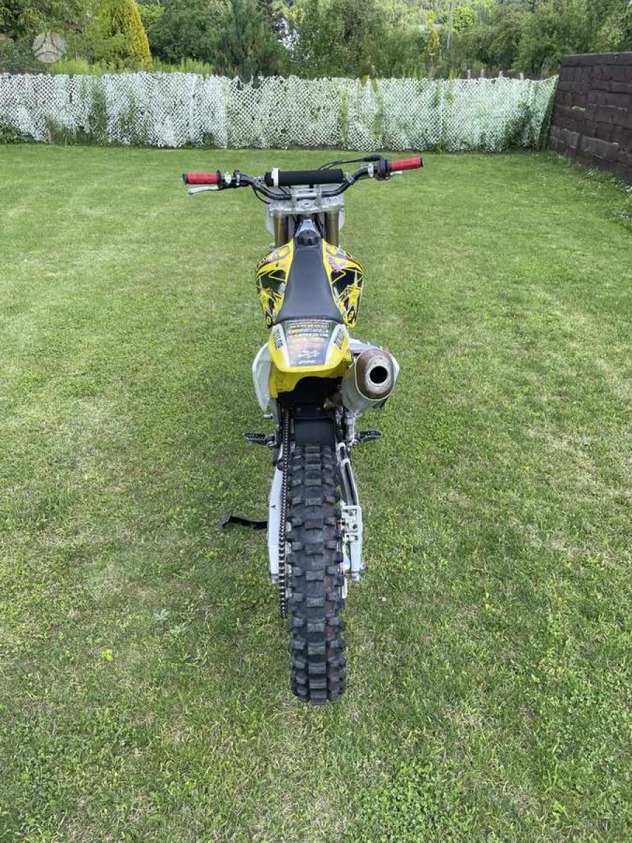 Suzuki RMZ 2007 in Ukmerge, with an engine capacity of 0.25 L and mileage of 0 thousand km for 1700 €, photo 5 on AUTOMOTO.COM.LV