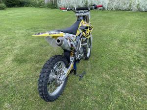 Suzuki RMZ 2007 in Ukmerge, with an engine capacity of 0.25 L and mileage of 0 thousand km for 1700 €, photo 6 on AUTOMOTO.COM.LV