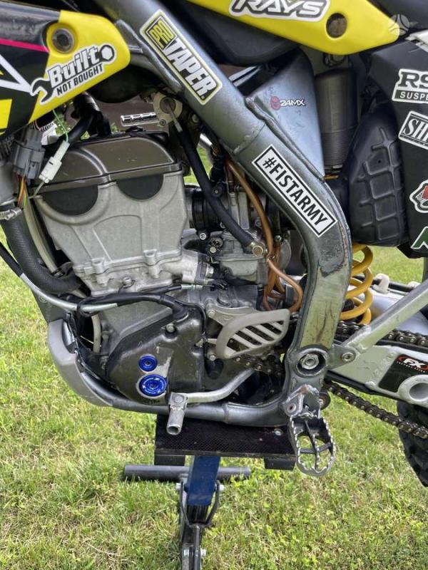 Suzuki RMZ 2007 in Ukmerge, with an engine capacity of 0.25 L and mileage of 0 thousand km for 1700 €, photo 10 on AUTOMOTO.COM.LV