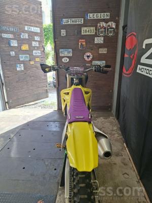 Сузуки RMZ 2007 в Рига, объемом двигателя 0.45 л и пробегом 0 тыс. км за 2500 €, фото 3 на AUTOMOTO.COM.LV